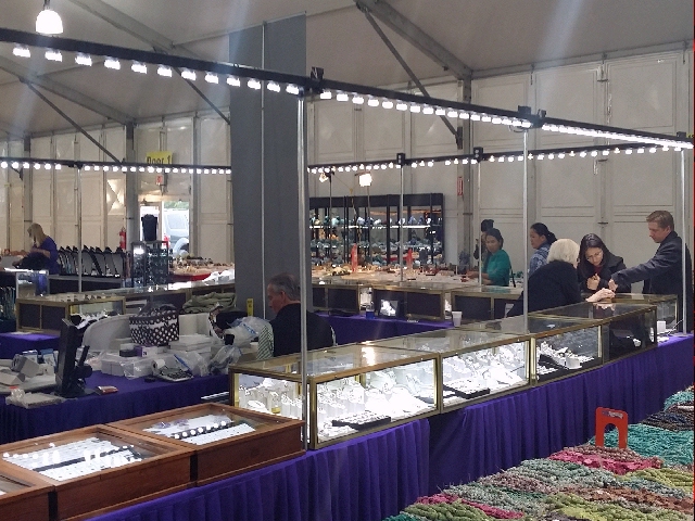 Craft Show Booth Lighting, Portable LED Display Light