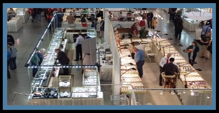 Trade show booth light